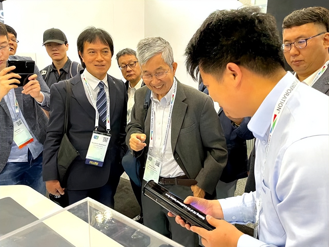 维信诺携ViP和240Hz+刷新率等多项AMOLED创新成果亮相SID DW 2023_财富号_东方财富网