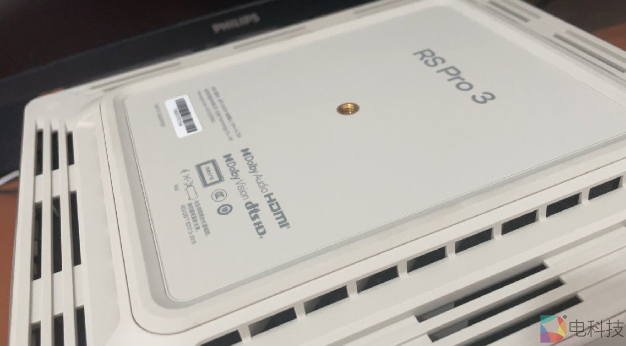 极米RSPro3评测：两种光源六个波长278项专利，重新定义高端投影_财富号_东方财富网