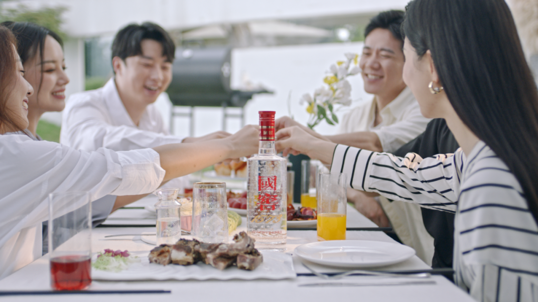 国窖1573用“冰JOYS”，定义白酒打开新方式_财富号_东方财富网