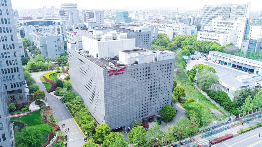 科华数据 | 科华云集团上海科众数据中心，助力构建沪上算力产业“绿色底座”_财富号_东方财富网