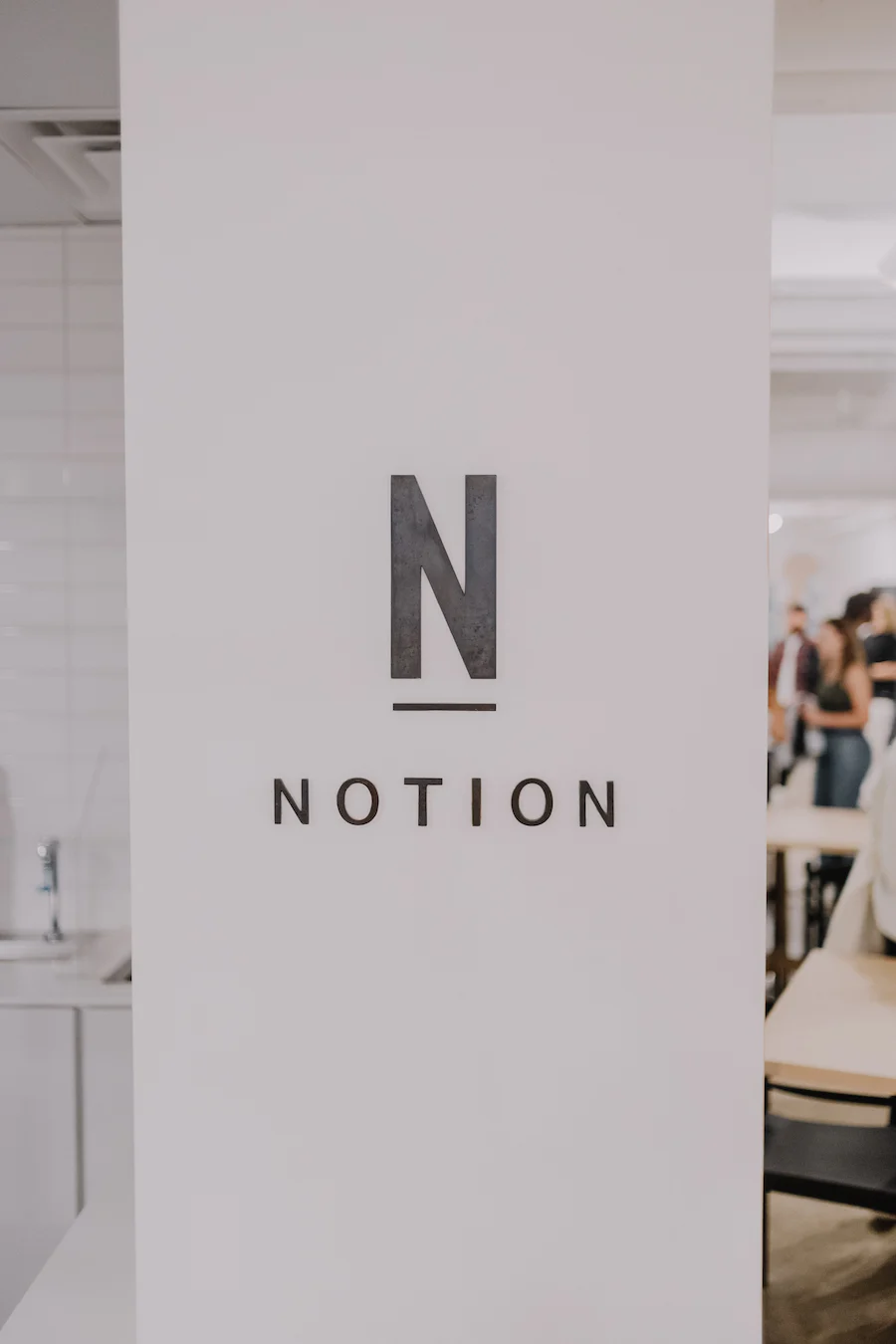 Notion 的用户经济 ：爱好者们传播 “第二大脑” 的理念_财富号_东方财富网