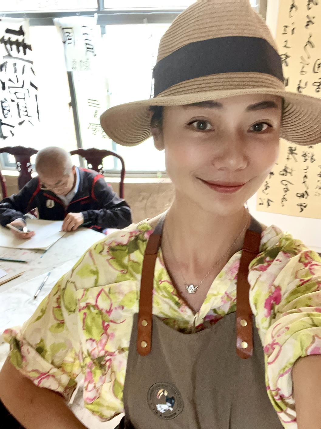 中国生态艺术家王馨曼作品将在法国卢浮宫展出_财富号_东方财富网