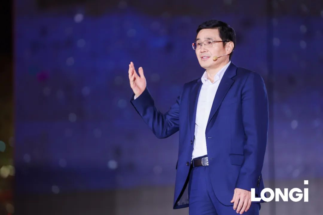 隆基绿能Hi-MO X6防积灰组件焕新上市_财富号_东方财富网