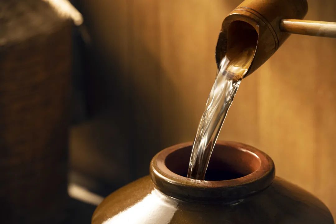 解析井台逸品：水井坊大单品“系列化”背后的思考_财富号_东方财富网