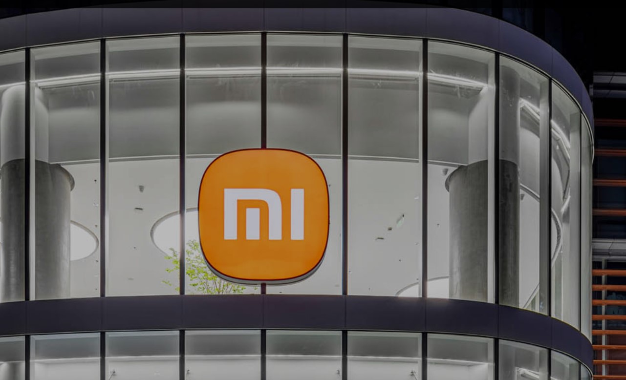 小米(01810.HK)迎来“新起点”：硬核创新从超越到引领，小米SU7 Ultra、澎湃OS 2、小米15系列等重磅发布_财富号_东方财富网