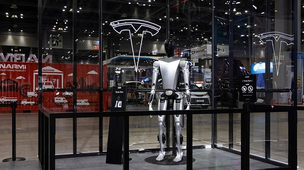 小鹏PX5第二代人形机器人将于2024年11月6日发布！合作伙伴方正电机来了！小_财富号_东方财富网