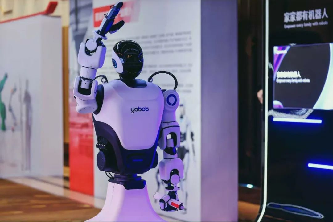 芜湖首款人形机器人_财富号_东方财富网